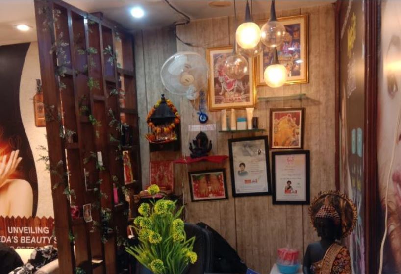 Glanz Studio in Lajpat Nagar, New Delhi Starts @ 50 INR Only – Book ...