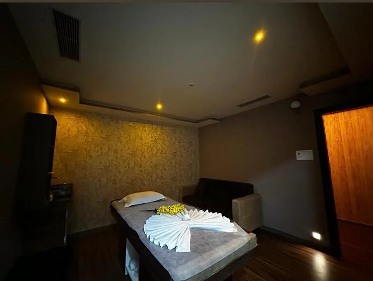 Regal Spa in Mulund West, Mumbai Book Now @ ₹2500